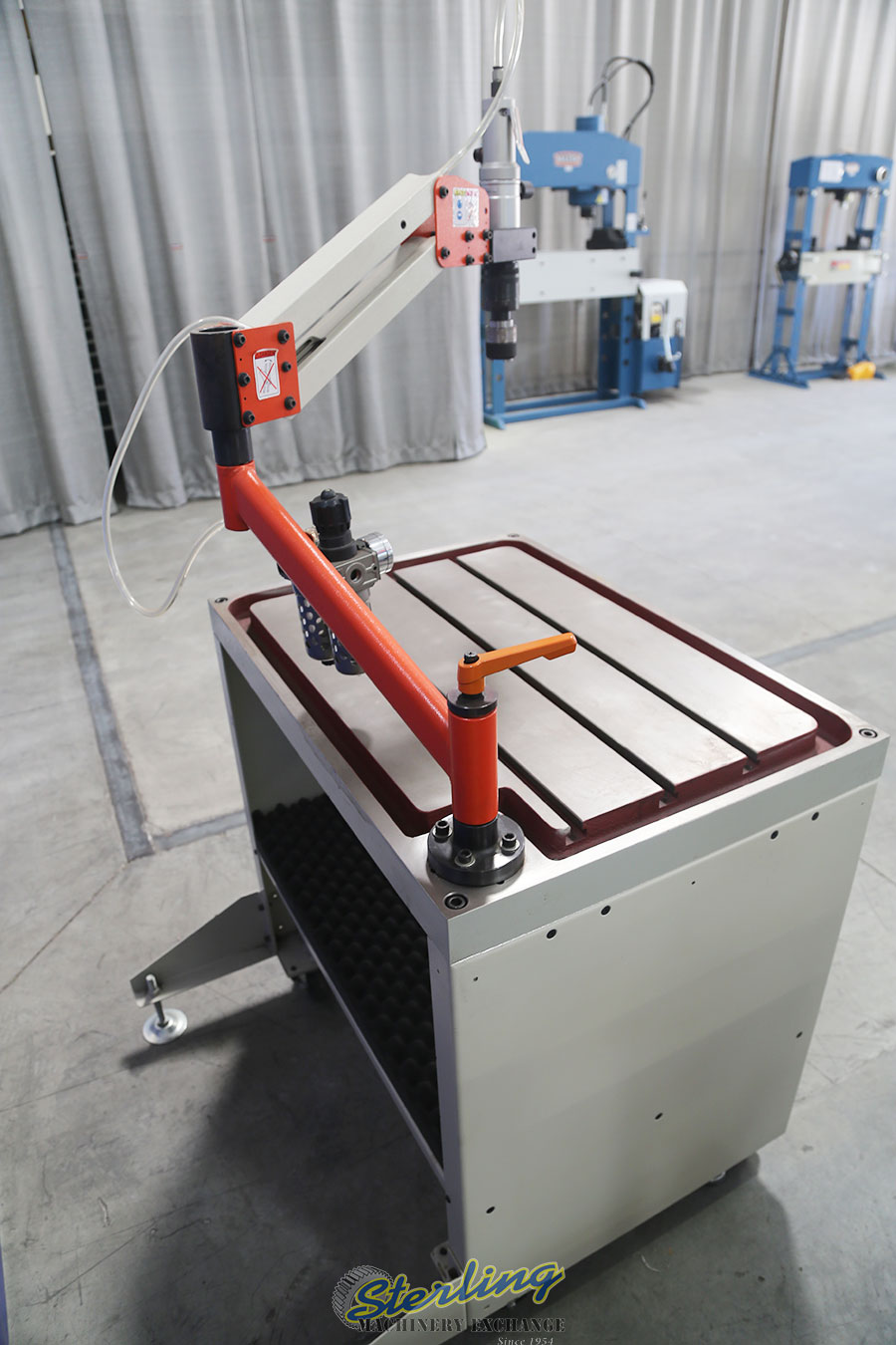 Used (Demo Machinery) Baileigh Single Arm Articulated Air Powered ...