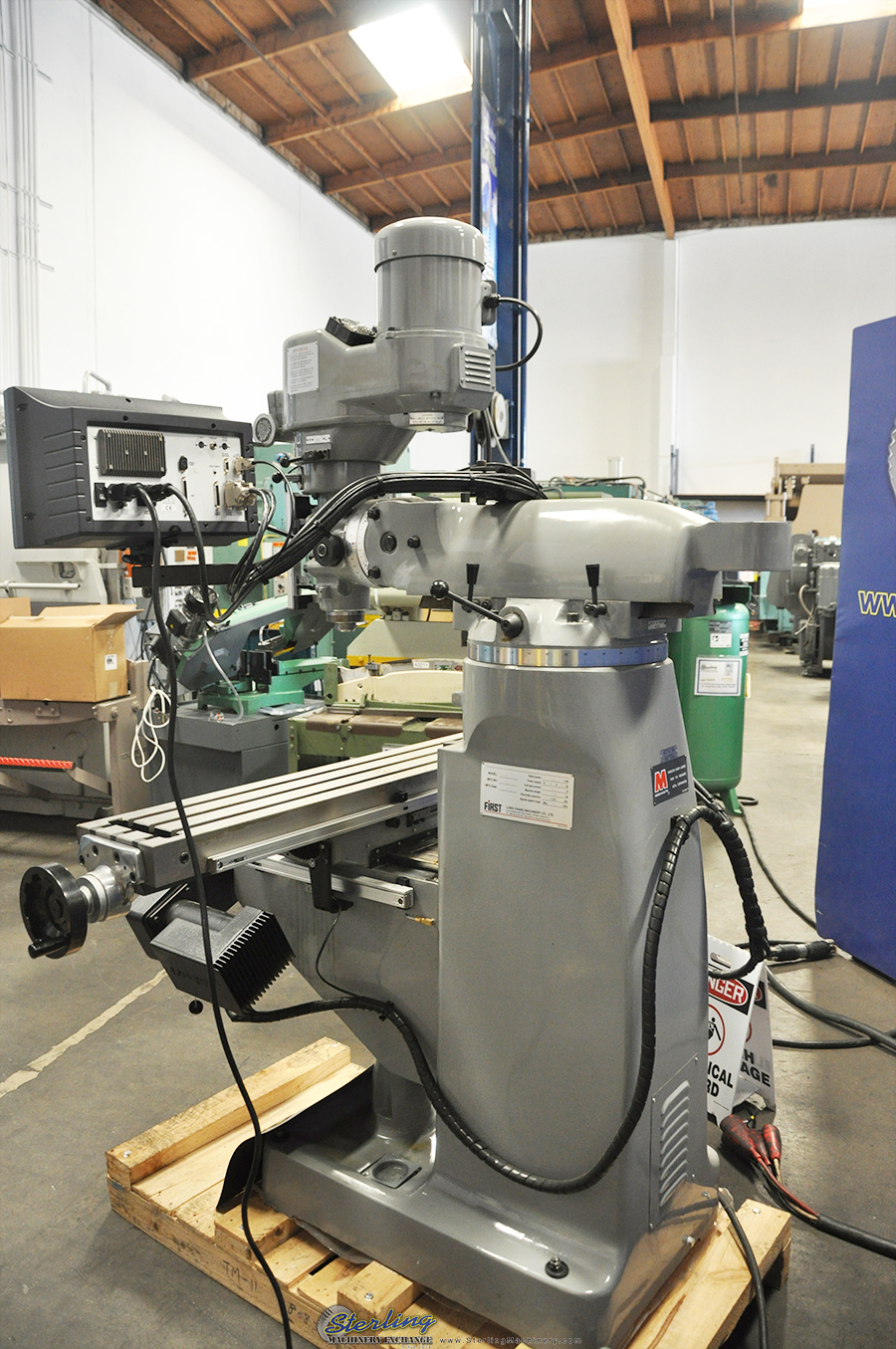 Brand New Acra Variable Speed Knee Milling Machine Brand New Acra Variable Speed Knee Milling Machine