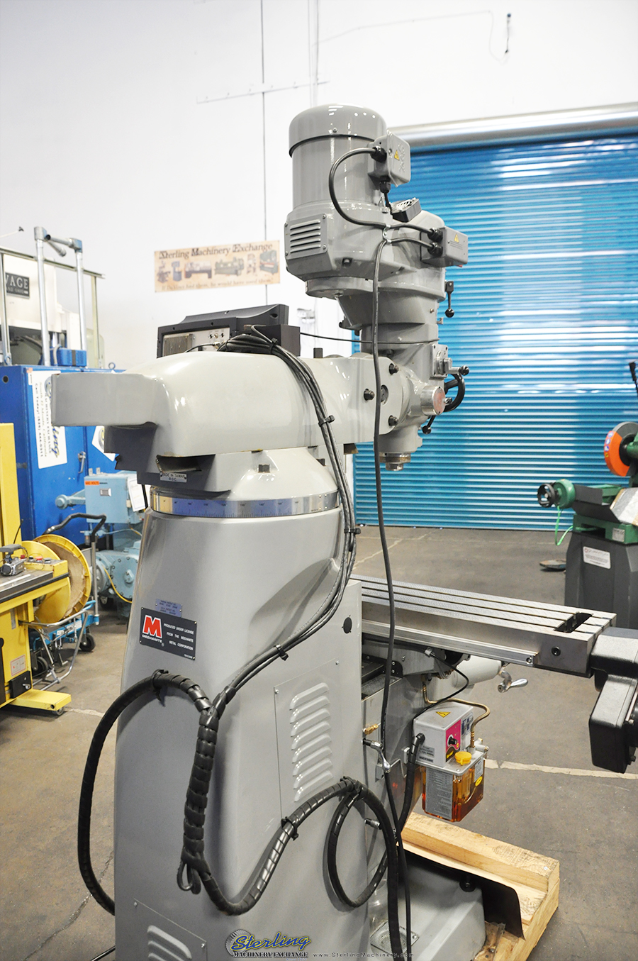 Brand New Acra Variable Speed Knee Milling Machine Brand New Acra Variable Speed Knee Milling Machine
